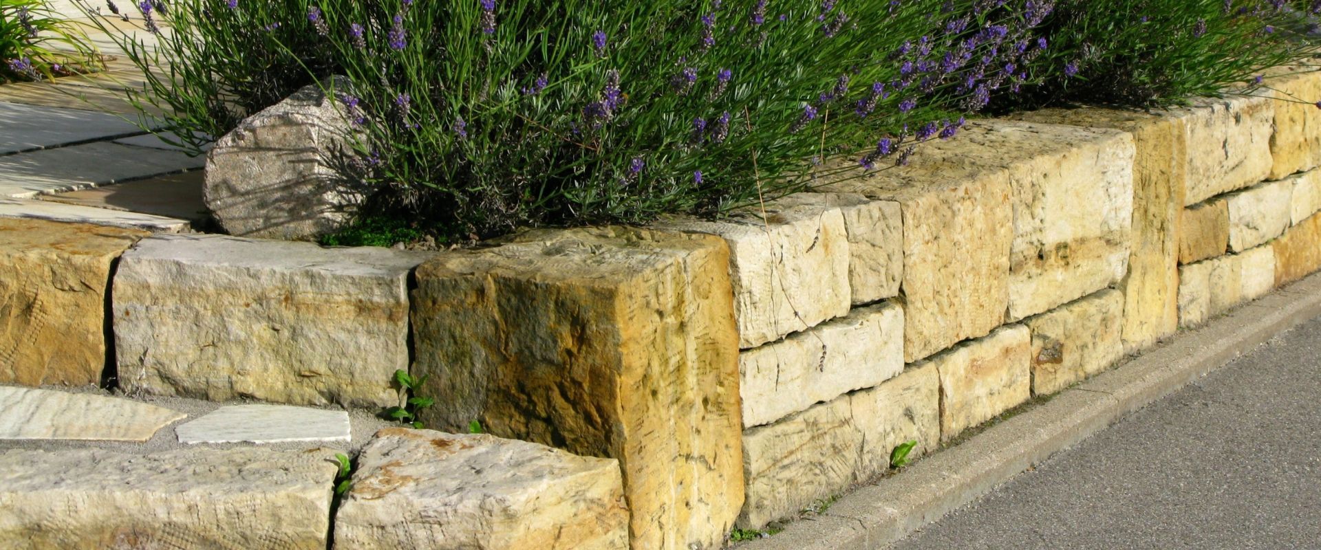 Home [www.natursteinzentrum-rm.de]